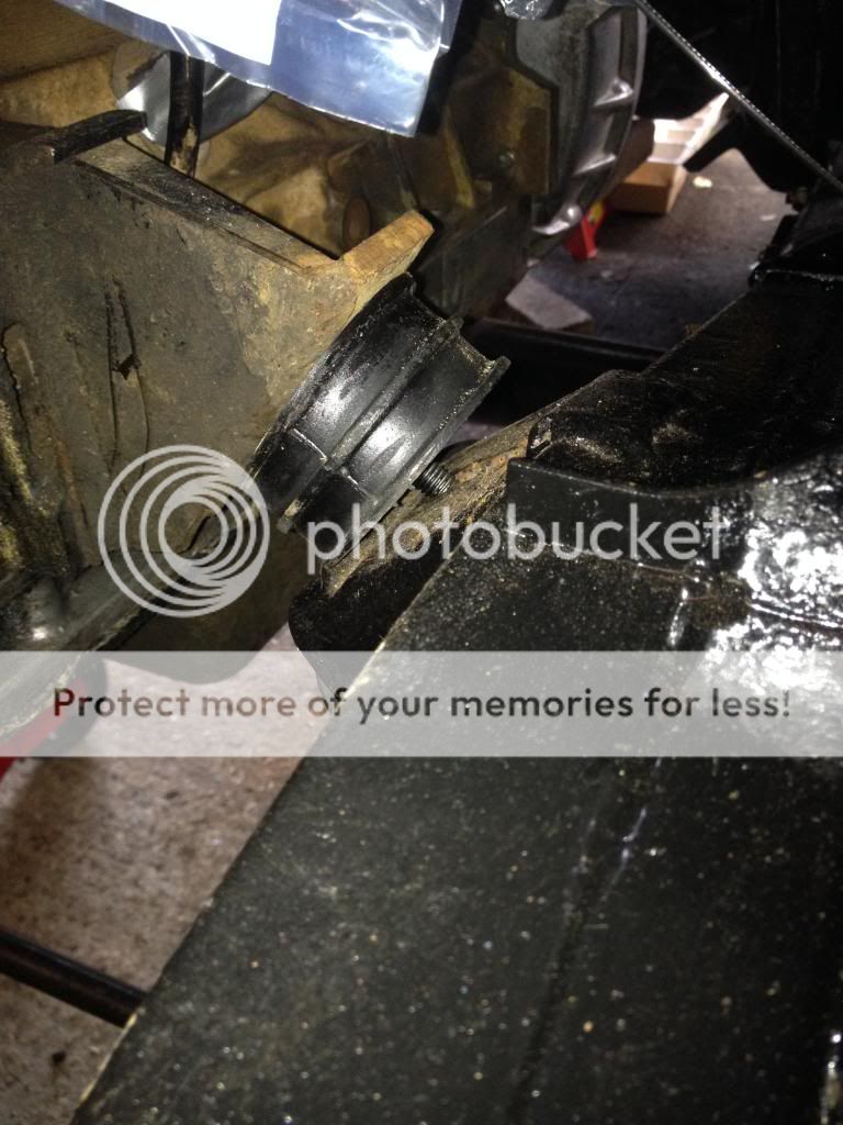 Engine mount confusion 200tdi Conversion | LandyZone - Land Rover Forum